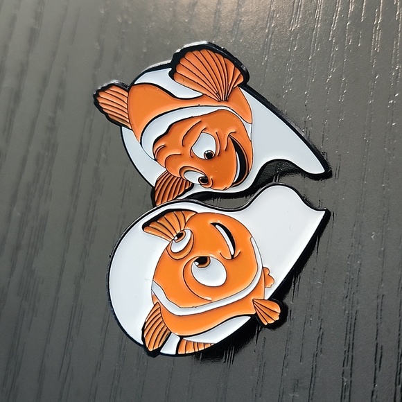 Disney | Jewelry | Disneys Finding Nemo And Marlon Heartshaped Clown ...